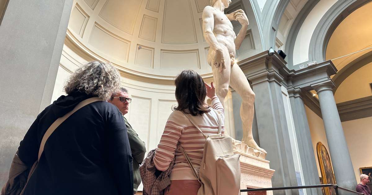 Skip-the-line Accademia Galleries and Michelangelo's David Private ...